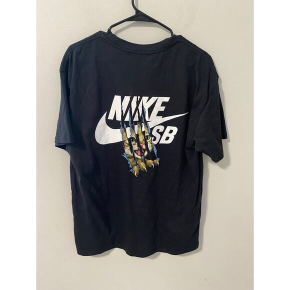 Nike | Shirts | New Nike Sb Cat Scratch Graphic Tshirt Size Large ...
